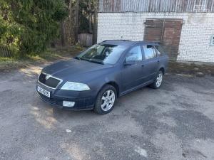 Skoda Octavia 2006 in Vilnius, with an engine capacity of 1.90 L and mileage of 41 thousand km for 2200 €, photo 3 on AUTOMOTO.COM.LV