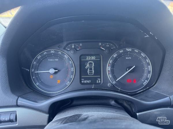Skoda Octavia 2006 in Vilnius, with an engine capacity of 1.90 L and mileage of 41 thousand km for 2200 €, photo 9 on AUTOMOTO.COM.LV