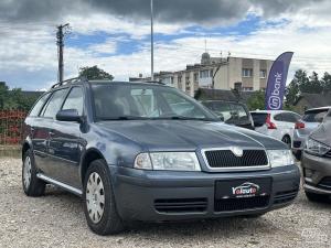 Skoda Octavia 2006 in Pabrade, with an engine capacity of 1.90 L and mileage of 283 thousand km for 2499 €, photo 3 on AUTOMOTO.COM.LV