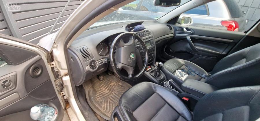 Skoda Octavia 2006 in Vilnius, with an engine capacity of 2.00 L and mileage of 286 thousand km for 800 €, photo 5 on AUTOMOTO.COM.LV