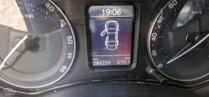 Skoda Octavia 2006 in Vilnius, with an engine capacity of 2.00 L and mileage of 286 thousand km for 800 €, photo 6 on AUTOMOTO.COM.LV