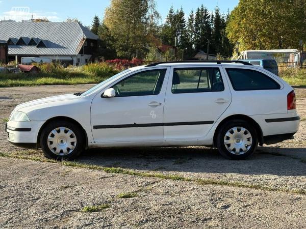 Skoda Octavia 2006 Kauņa vietnē Skoda Octavia 2006 Kauņa, ar dzinēja tilpumu 2.00 L un nobraukumu 415 tūkst. km par 950 €, foto 5 vietnē AUTOMOTO.COM.LV