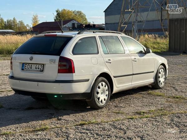 Skoda Octavia 2006 Kauņa vietnē Skoda Octavia 2006 Kauņa, ar dzinēja tilpumu 2.00 L un nobraukumu 415 tūkst. km par 950 €, foto 8 vietnē AUTOMOTO.COM.LV