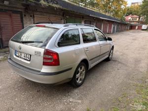 Шкода Октавия 2006 в Каунас, объемом двигателя 1.90 л и пробегом 550 тыс. км за 770 €, фото 4 на AUTOMOTO.COM.LV