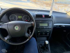Skoda Octavia 2007 Šauļi, ar dzinēja tilpumu 2.00 L un nobraukumu 360 tūkst. km par 1400 €, foto 9 vietnē AUTOMOTO.COM.LV