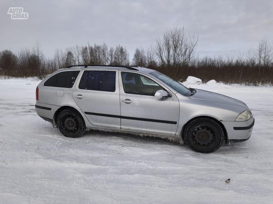 Skoda Octavia 2007 in Ukmerge, with an engine capacity of 1.90 L and mileage of 396 thousand km for 800 €, photo 2 on AUTOMOTO.COM.LV