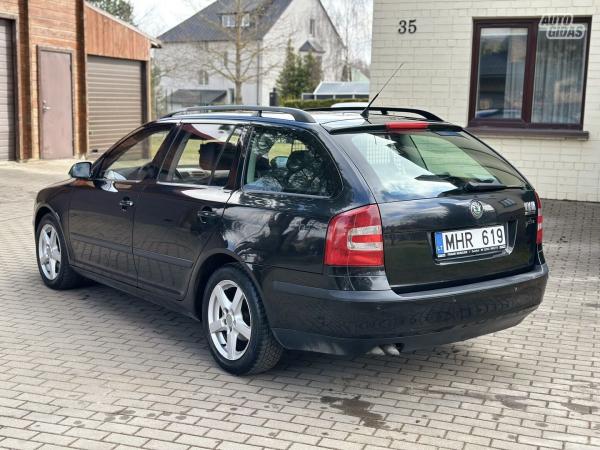 Skoda Octavia 2007 in Vilnius, with an engine capacity of 2.00 L and mileage of 320 thousand km for 3000 €, photo 3 on AUTOMOTO.COM.LV