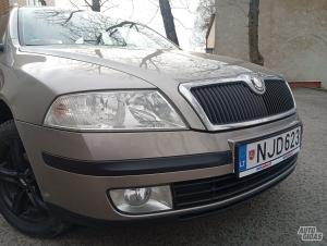 Skoda Octavia 2007 in Vilnius, with an engine capacity of 2.00 L and mileage of 279 thousand km for 1950 €, photo 9 on AUTOMOTO.COM.LV