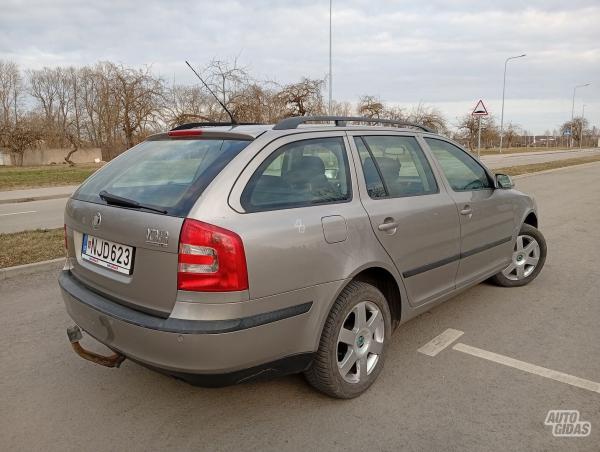 Skoda Octavia 2007 Viļņa, ar dzinēja tilpumu 2.00 L un nobraukumu 273 tūkst. km par 1950 €, foto 5 vietnē AUTOMOTO.COM.LV