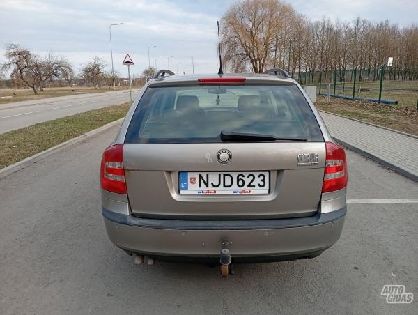 Skoda Octavia 2007 Viļņa, ar dzinēja tilpumu 2.00 L un nobraukumu 273 tūkst. km par 1950 €, foto 6 vietnē AUTOMOTO.COM.LV