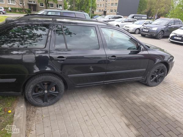 Шкода Октавия 2007 в Клайпеда, объемом двигателя 2.00 л и пробегом 205 тыс. км за 1700 €, фото 4 на AUTOMOTO.COM.LV