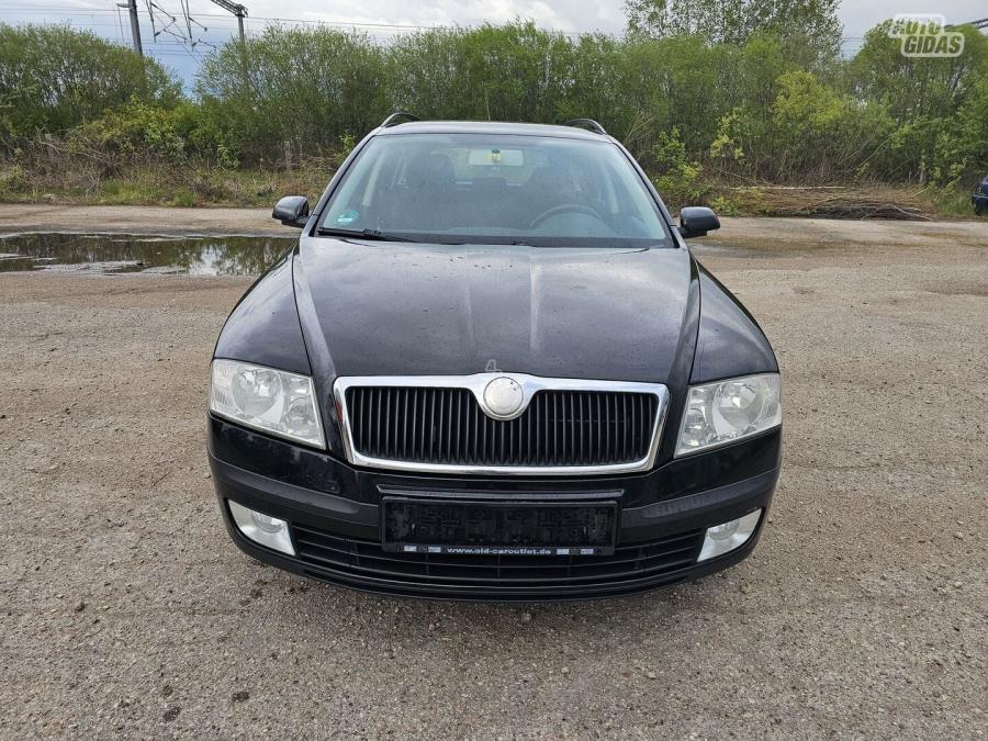 Skoda Octavia 2007 in Vilnius, with an engine capacity of 2.00 L and mileage of 350 thousand km for 2650 €, photo 3 on AUTOMOTO.COM.LV