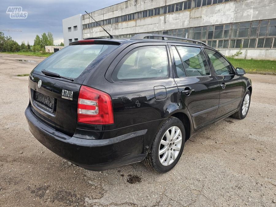 Skoda Octavia 2007 in Vilnius, with an engine capacity of 2.00 L and mileage of 350 thousand km for 2650 €, photo 4 on AUTOMOTO.COM.LV