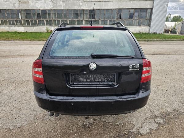 Шкода Октавия 2007 в Вильнюс, объемом двигателя 2.00 л и пробегом 350 тыс. км за 2650 €, фото 4 на AUTOMOTO.COM.LV