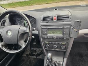Skoda Octavia 2007 in Vilnius, with an engine capacity of 2.00 L and mileage of 350 thousand km for 2650 €, photo 10 on AUTOMOTO.COM.LV