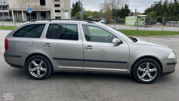 Skoda Octavia 2007 Kretinga, ar dzinēja tilpumu 1.80 L un nobraukumu 261 tūkst. km par 1500 €, foto 5 vietnē AUTOMOTO.COM.LV