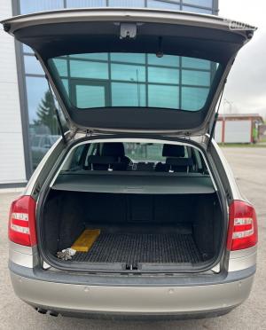 Skoda Octavia 2007 Kretinga, ar dzinēja tilpumu 1.80 L un nobraukumu 261 tūkst. km par 1500 €, foto 10 vietnē AUTOMOTO.COM.LV