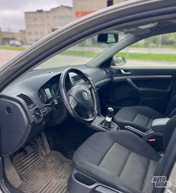 Skoda Octavia 2007 Kretinga, ar dzinēja tilpumu 1.80 L un nobraukumu 261 tūkst. km par 1500 €, foto 10 vietnē AUTOMOTO.COM.LV
