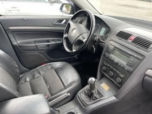 Skoda Octavia 2007 in Raseiniai, with an engine capacity of 2.00 L and mileage of 250 thousand km for 1650 €, photo 31 on AUTOMOTO.COM.LV