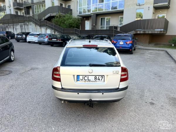 Skoda Octavia 2007 Viļņa, ar dzinēja tilpumu 2.00 L un nobraukumu 359 tūkst. km par 2400 €, foto 5 vietnē AUTOMOTO.COM.LV