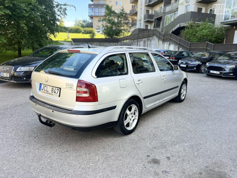 Skoda Octavia 2007 in Vilnius, with an engine capacity of 2.00 L and mileage of 359 thousand km for 2400 €, photo 5 on AUTOMOTO.COM.LV