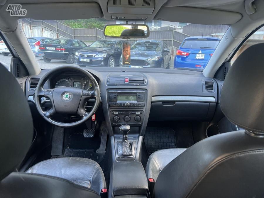 Skoda Octavia 2007 in Vilnius, with an engine capacity of 2.00 L and mileage of 359 thousand km for 2400 €, photo 13 on AUTOMOTO.COM.LV