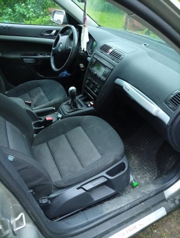 Skoda Octavia 2007 Tallina, ar dzinēja tilpumu 0.00 L un nobraukumu 528 tūkst. km par 1500 €, foto 1 vietnē AUTOMOTO.COM.LV