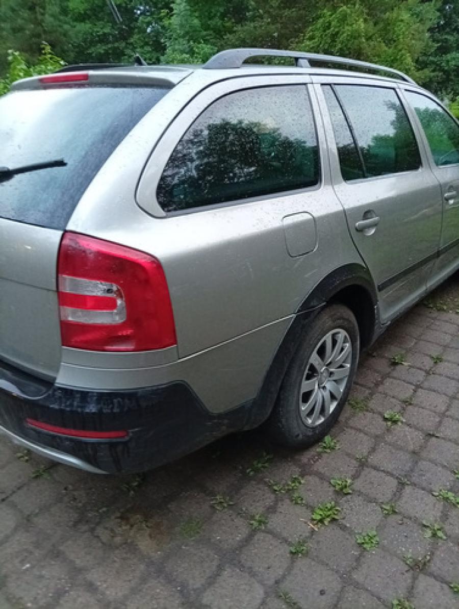 Skoda Octavia 2007 Tallina, ar dzinēja tilpumu 0.00 L un nobraukumu 528 tūkst. km par 1500 €, foto 4 vietnē AUTOMOTO.COM.LV