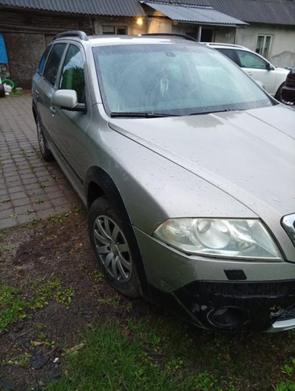 Skoda Octavia 2007 Tallina, ar dzinēja tilpumu 0.00 L un nobraukumu 528 tūkst. km par 1500 €, foto 5 vietnē AUTOMOTO.COM.LV