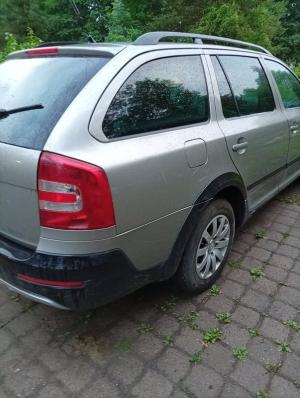 Skoda Octavia 2007 Tallina, ar dzinēja tilpumu 0.00 L un nobraukumu 528 tūkst. km par 1500 €, foto 14 vietnē AUTOMOTO.COM.LV