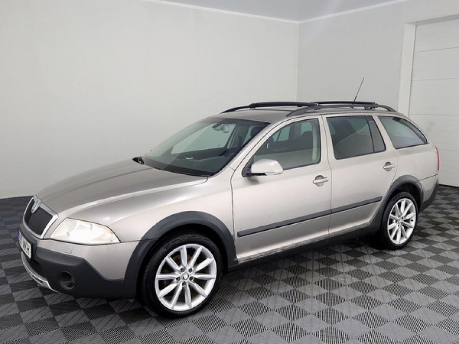 Skoda Octavia 2007 Tallina, ar dzinēja tilpumu 2.00 L un nobraukumu 416 tūkst. km par 1099 €, foto 3 vietnē AUTOMOTO.COM.LV