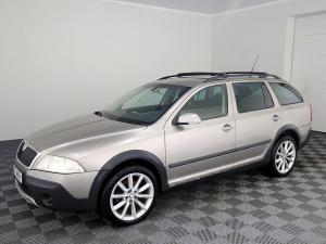 Skoda Octavia 2007 Tallina, ar dzinēja tilpumu 2.00 L un nobraukumu 416 tūkst. km par 1099 €, foto 12 vietnē AUTOMOTO.COM.LV