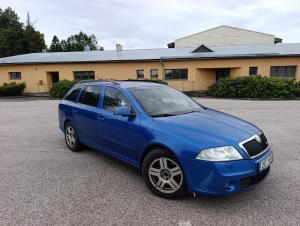 Skoda Octavia 2007 Pērnava, ar dzinēja tilpumu 2.00 L un nobraukumu 316 tūkst. km par 2499 €, foto 10 vietnē AUTOMOTO.COM.LV