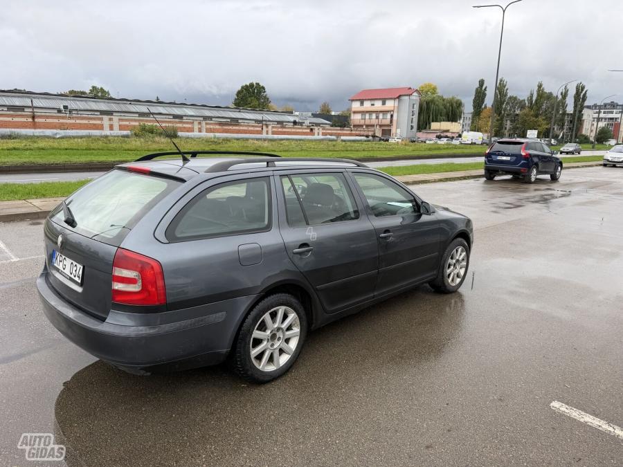Skoda Octavia 2007 in Kaunas, with an engine capacity of 1.90 L and mileage of 350 thousand km for 700 €, photo 5 on AUTOMOTO.COM.LV