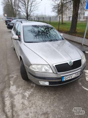 Skoda Octavia 2008 Šauļi, ar dzinēja tilpumu 1.90 L un nobraukumu 300 tūkst. km par 1100 €, foto  vietnē AUTOMOTO.COM.LV