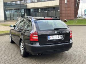 Skoda Octavia 2008 Klaipėda, ar dzinēja tilpumu 1.80 L un nobraukumu 200 tūkst. km par 1700 €, foto 3 vietnē AUTOMOTO.COM.LV