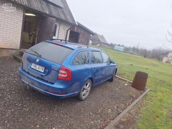 Skoda Octavia 2008 in Panevezys, with an engine capacity of 2.00 L and mileage of 55 thousand km for 1800 €, photo 4 on AUTOMOTO.COM.LV