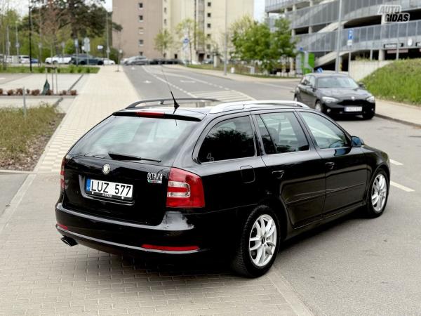 Skoda Octavia 2008 in Vilnius, with an engine capacity of 2.00 L and mileage of 289 thousand km for 2500 €, photo 5 on AUTOMOTO.COM.LV