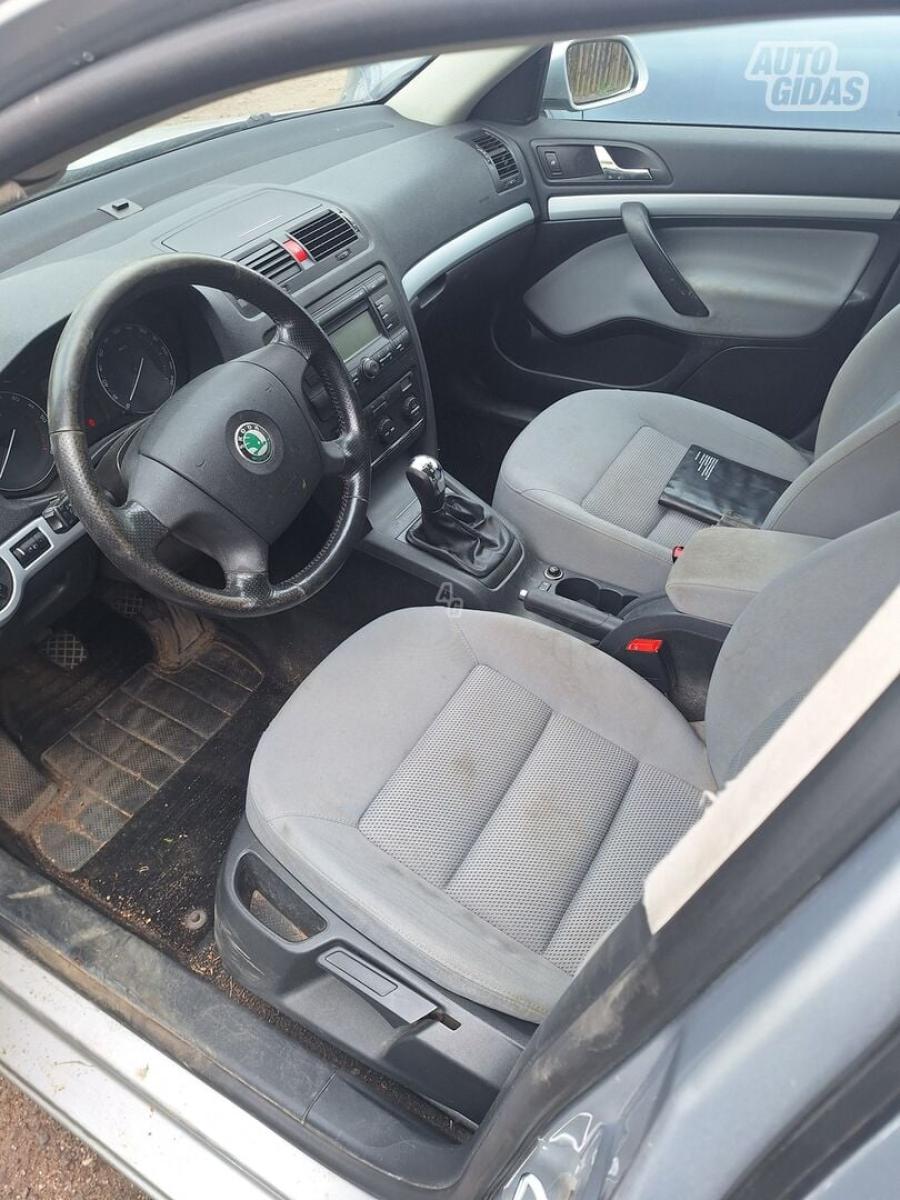Skoda Octavia 2008 in Silale, with an engine capacity of 1.90 L and mileage of 350 thousand km for 699 €, photo 7 on AUTOMOTO.COM.LV