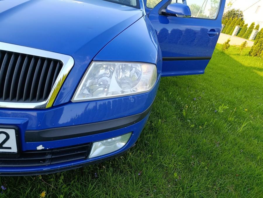 Skoda Octavia 2008 in Vilnius, with an engine capacity of 1.90 L and mileage of 307 thousand km for 2800 €, photo 5 on AUTOMOTO.COM.LV