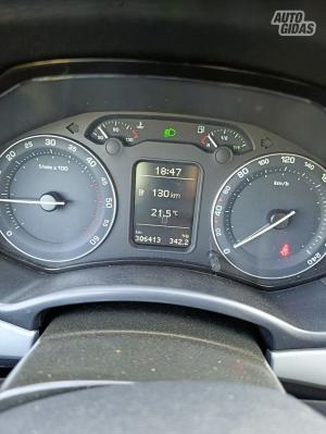 Skoda Octavia 2008 in Vilnius, with an engine capacity of 1.90 L and mileage of 307 thousand km for 2800 €, photo 10 on AUTOMOTO.COM.LV