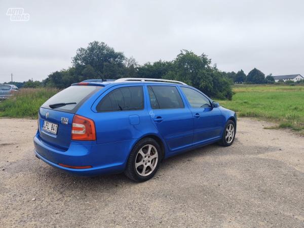 Skoda Octavia 2008 in Vilnius, with an engine capacity of 2.00 L and mileage of 235 thousand km for 2950 €, photo 6 on AUTOMOTO.COM.LV