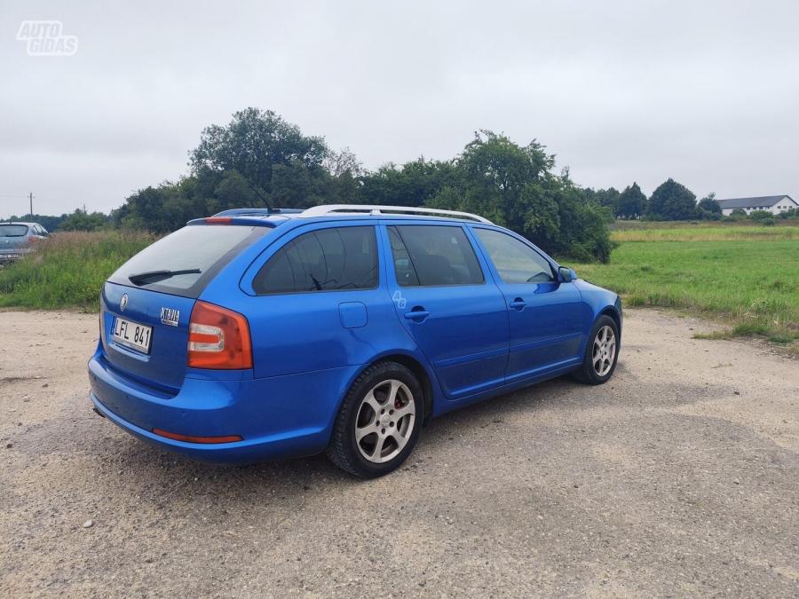 Skoda Octavia 2008 in Vilnius, with an engine capacity of 2.00 L and mileage of 235 thousand km for 2950 €, photo 7 on AUTOMOTO.COM.LV