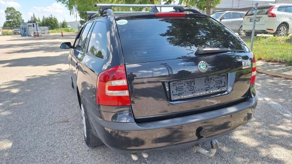 Skoda Octavia 2008 in Marijampole, with an engine capacity of 1.90 L and mileage of 189 thousand km for 2350 €, photo 6 on AUTOMOTO.COM.LV