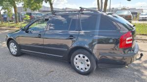 Skoda Octavia 2008 Marijampole, ar dzinēja tilpumu 1.90 L un nobraukumu 189 tūkst. km par 2350 €, foto 12 vietnē AUTOMOTO.COM.LV