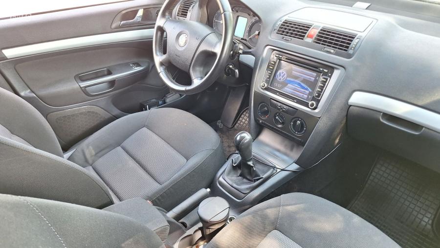 Skoda Octavia 2008 Marijampole, ar dzinēja tilpumu 1.90 L un nobraukumu 189 tūkst. km par 2350 €, foto 27 vietnē AUTOMOTO.COM.LV