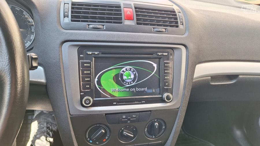 Skoda Octavia 2008 Marijampole, ar dzinēja tilpumu 1.90 L un nobraukumu 189 tūkst. km par 2350 €, foto 30 vietnē AUTOMOTO.COM.LV