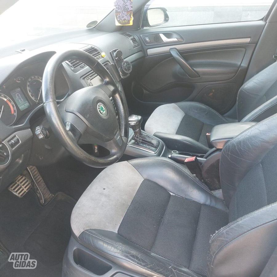Skoda Octavia 2008 in Vilnius, with an engine capacity of 2.00 L and mileage of 392 thousand km for 1400 €, photo 10 on AUTOMOTO.COM.LV