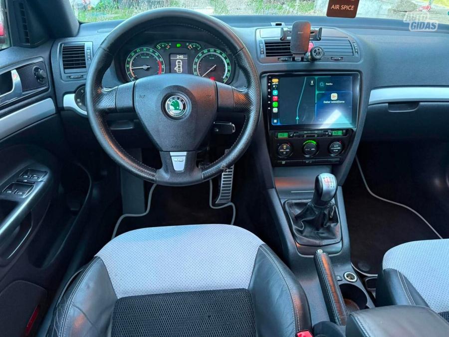 Skoda Octavia 2008 in Vilnius, with an engine capacity of 2.00 L and mileage of 268 thousand km for 3950 €, photo 15 on AUTOMOTO.COM.LV