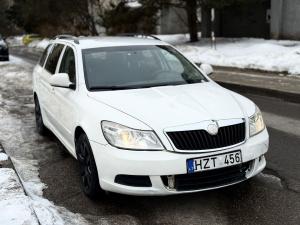 Skoda Octavia 2009 in Vilnius, with an engine capacity of 1.90 L and mileage of 391 thousand km for 999 €, photo  on AUTOMOTO.COM.LV